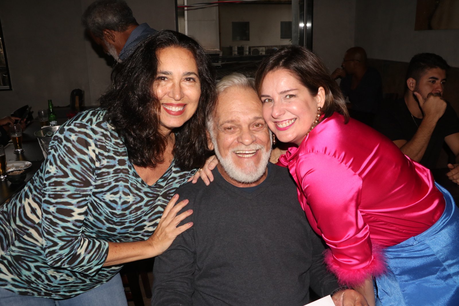 Mario Gomes,Vanessa Fontana, Marcos Wainberg comparecem
